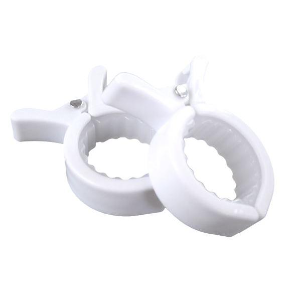 コードクリップ、2個入りです。コードをはさむだけでスッキリまとめられます。ドライヤーやアイロンなどの太めのコードに使いやすいサイズです。※束ねたまま通電しないでください●1個のサイズ(約)・58×40×15mm●材質・本体:ポリプロピレン ...