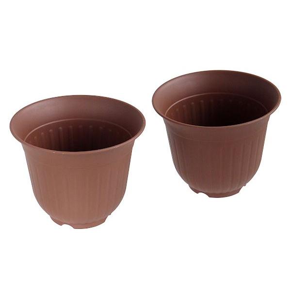植木鉢、2個入りです。ポリプロピレン製の軽く丈夫な洋風の植木鉢です。鉢底メッシュ構造で、通気性と排水性に優れております。観葉植物やお花の栽培にお使いください。●1個のサイズ(約)・直径150×高さ120mm●色・チョコブラウン●原料樹脂・ポ...