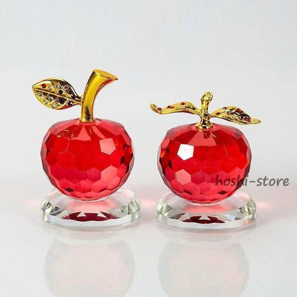 【カラー】6色【サイズ】約50mm・60mmクリスタルガラスのとても可愛いく綺麗な リンゴ水晶です。オフィス・デスク・机・事務所・玄関・リビング・寝室・お部屋・車・など色々な場所にお使い頂けます。