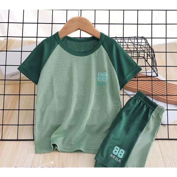 商品名: キッズ セットアップ Tシャツ 半袖 パンツ スポーツウェア 練習着 子供 子供服 上下セット 男の子 女の子 夏 春 ストレッチ性 通気性 フィット 着替えやすい 練習用 体操 ランニング 商品説明:子供 スポーツウェア 上下 ...