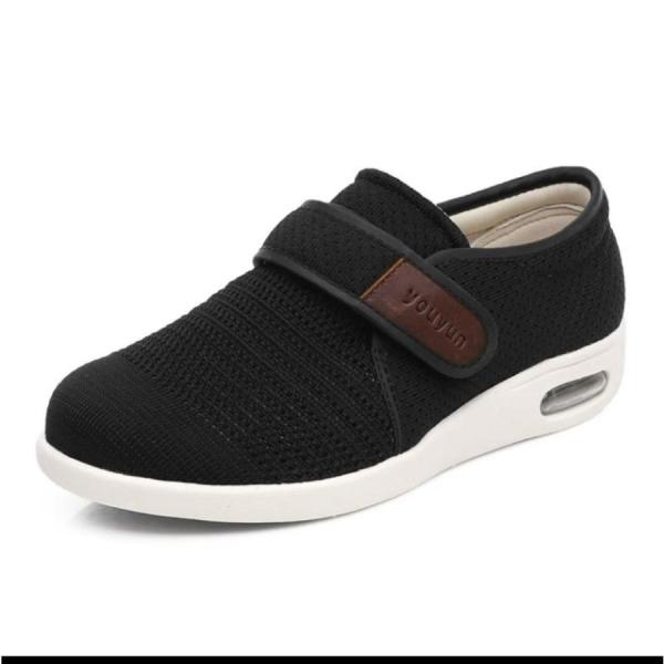 【介護シューズ】病院内や施設内でご使用いただくシューズです。スリッパの代わりやご家庭用スリッパとしてもお使いいただけます。【軽量性】リンゴよりも軽いので、靴を履かないような感じ、もっと元気になろう。履き心地です、お年寄りの方やウオーキングシ...