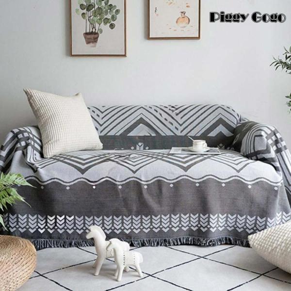 【サイズ（cm）】130*160cm160*220cm【商品説明】●北欧風ソファーカバー/マルチカバーです。●立体感がある表面なので滑り止めができ、な印象を与えます。●通気性もよくて、実用性も美観性も備えて、四季通用です。●お手軽にカバーを...