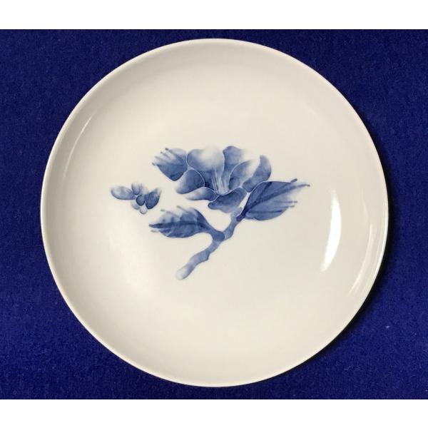 No.３No.２よりも鉄分を少量入れている為、濃い色合いになっています。ちょっと濃いめの呉須を希望されている方にオススメです。釉薬には左右されませんが、還元焼成の場合は、藍色になり、酸化焼成の場合は、黒味がかってきます。★お困りのお客様へ呉...