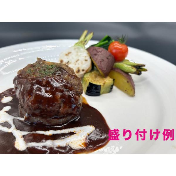 滋賀ハンバーグ3個入（200gx3個）近江牛の粗挽きミンチを使った旨味たっぷりのハンバーグです。モッツアレラチーズが入ってまろやかな仕上げです。さらにフルーティなアドベリーソースが肉の旨みを引き立てます。状態：冷凍発送：クロネコクール便 6...