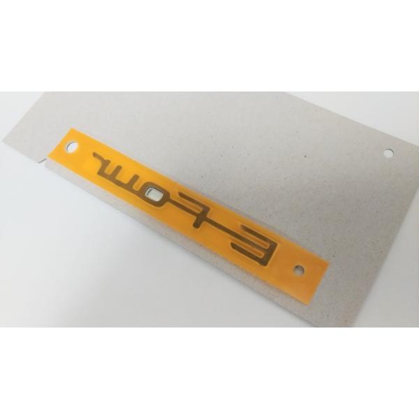 アルファード40系のトヨタ純正、シルバーE-Fourエンブレム。トヨタ純正なので品質は抜群です。サイズは110mm×14mm(自己計測により若干の誤差がある場合がございます)取付は型紙が有り、裏の保護シールをめくると粘着テープが付いております。