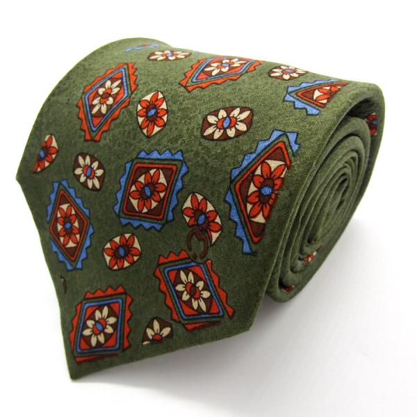 ■商品情報[管理番号]hh67253[ブランド]ミラショーン（mila schon）[対象]メンズ[カラー]カーキ[生産国]イタリア製[特徴]厳選された逸品です[素材]素材タグを撮影しておりますので、ご確認下さいませ。[サイズ]ネクタイ全長...