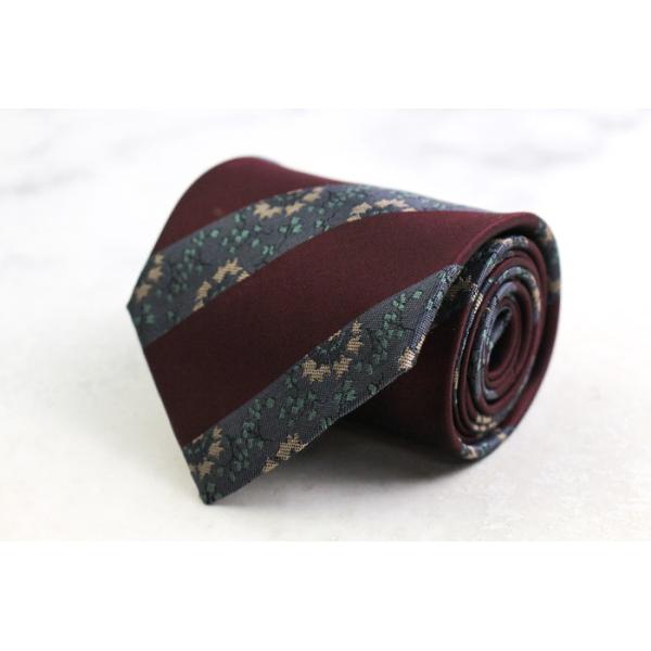 ■商品情報[管理番号]ss85969[対象]メンズ[カラー]レッド[生産国]‐[特徴]厳選された逸品です[素材]シルク[サイズ]大剣幅：約8cm[付属品]なし[状態・コンディション]ランク AこちらはUSED品になりますが、特記する程のダメ...