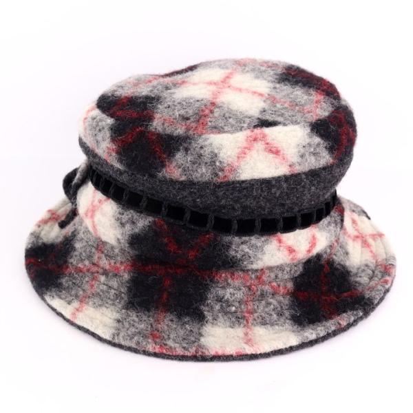 ■商品情報[管理番号]kb12412[対象]レディース[カラー]ブラック[生産国]イタリア[素材]素材タグを撮影しておりますので、ご確認下さいませ。[サイズ]つばの長さ：約6cm帽子高さ：約9cm頭回り（内寸）：約55cm[付属品]なし[状...