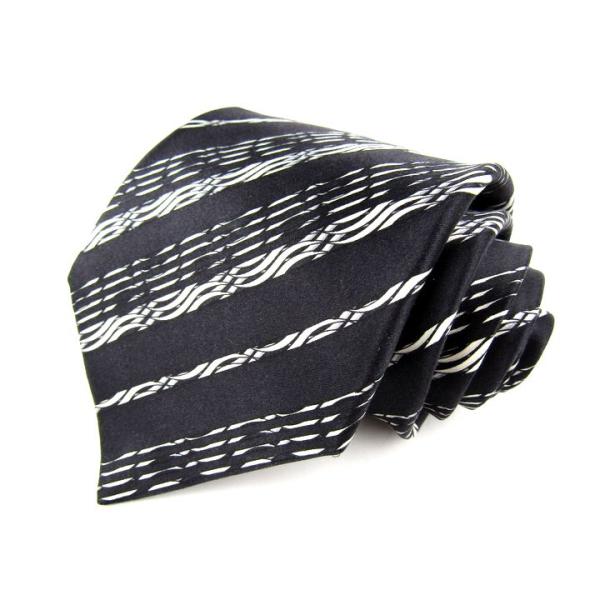 ■商品情報[管理番号]kb9436[対象]メンズ[カラー]ブラック[素材]素材タグを撮影しておりますので、ご確認下さいませ。[サイズ]ネクタイ全長：約152cm大剣幅：約10cm小剣幅：約4cm[付属品]なし[状態・コンディション]ランク ...