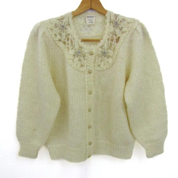 ■商品情報[管理番号]rs42465[対象]レディース[カラー]ベージュ[素材]素材タグを撮影しておりますので、ご確認くださいませ。[表記サイズ]F[サイズ]肩幅：約38cm着丈：約60cm身幅：約51cm袖丈：約56cm[付属品]なし[状...