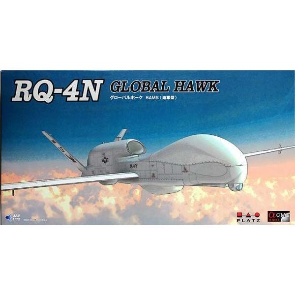 全幅50cmという圧倒的迫力が魅力のグローバルホーク海軍型。大きなバルジをもつ胴体下面などを新金型で追加し細部まで丁寧に再現。デカールはカルトグラフ製です。★日本の海上自衛隊のデカール入りプラッツ 1/72 RQ-4N グローバルホーク海軍...