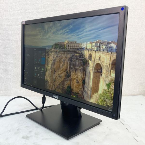 【メーカー】：DELL【型番】：E2216H【サイズ】：21.5ワイド【解像度】：1920*1080【入力】：VGA/DP【スピーカー】：【VESA】：100*100【備考】：【カラー】：黒【年式】：2015年式【付属品】：電源ケーブルDE...