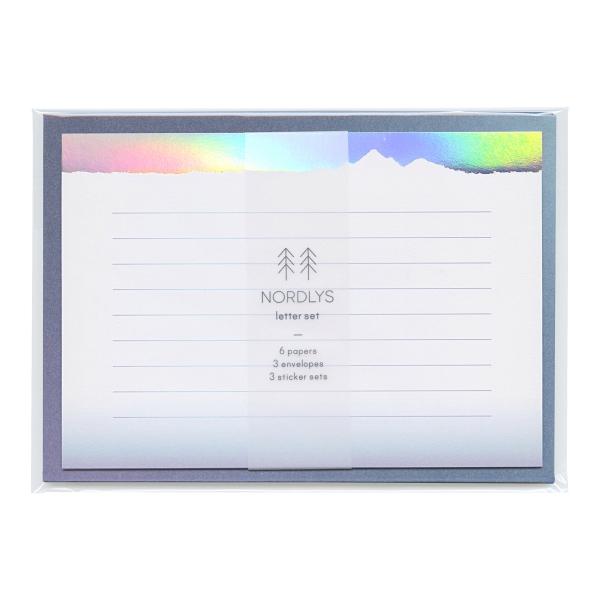 まるでオーロラのような光の変化を楽しめるホログラム箔を押したレターセット。NORDLYS（ノールリス）とはノルウェー語で「オーロラ」の意味。 便箋に描かれた空にはホログラム箔が押されていて、見る角度によって煌く色が変化します。内容便箋：6枚...