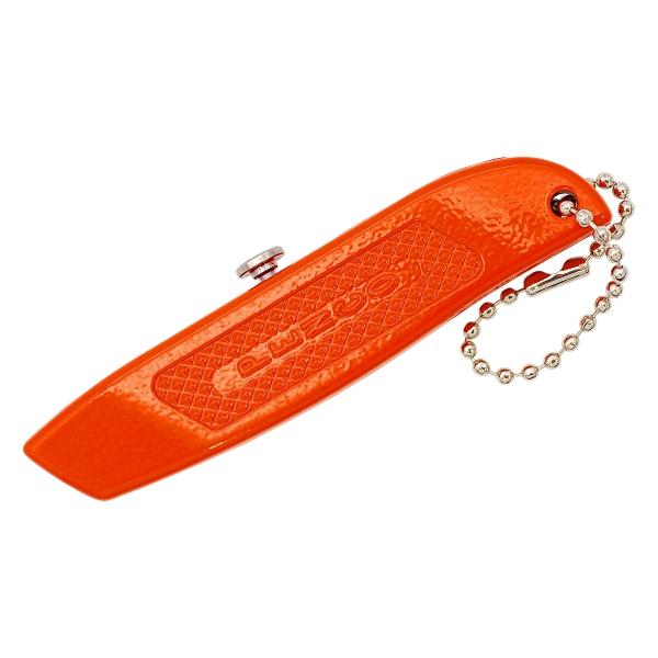 キーホルダー感覚で持ち歩けるポケットサイズのカッターナイフです！！ボタンで押しするタイプで、刃先は２段階の長さに調節可能。郵便物の開封などちょっとした用途に便利です。また、段ボールの開封に便利なので、それ専用にもおすすめです。10枚入り専用...