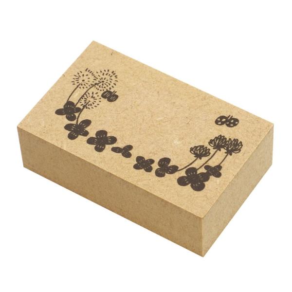 イラストレーターのナカノエミさんとスタンプマルシェさんのコラボ商品。「草花」をテーマにしたスタンプシリーズ。手帳やノートを手軽にかわいくデコレーションできるスタンプです。高品質のゴム素材を使用し、綺麗で鮮明な印字をお楽しみいただけます。: ...