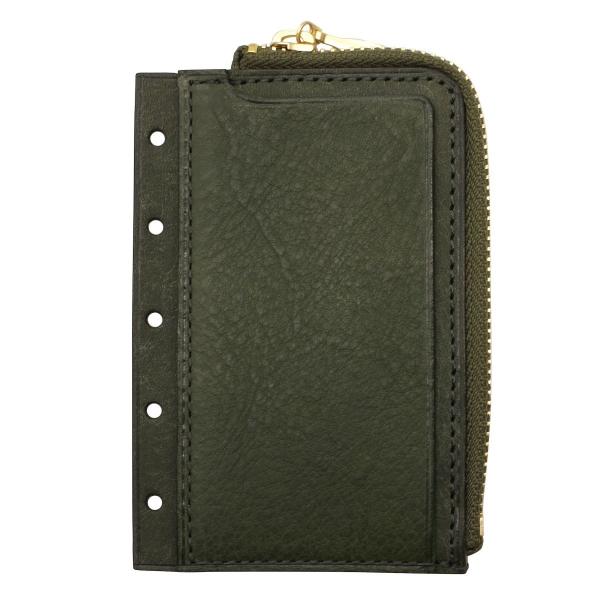 エイジングと独特なシワが特徴のイタリア・ヴィルジリオ社製のリネアヴァスカボックスを採用したジッパーポーチリフィルです。小銭やカードの保管に活躍します。ヴィルジリオ社の手がける革はアニリン染料をベースとした「バケッタ製法」を用いており、革本来...