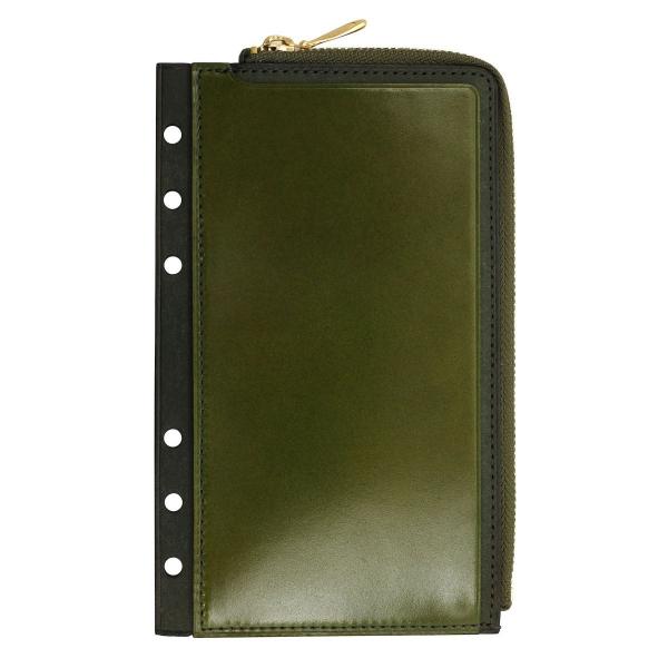 純粋なアニリン水性染料仕上げを施すレーデルオガワ製のコードバンを採用したジッパーポーチリフィルです。小銭やカードの保管に活躍します。染料染めの色味の深さと独特な光沢があり少しづつ色艶を増す経年変色が楽しめます。大人の嗜みをイメージしたオドル...