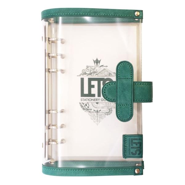 PVCビニールと国産本革を組み合わせた透明感のあるシステム手帳ミニ6サイズです。イタリアンレザーであるMAYAレザー(旧プエブロ)は発色の良さはもちろんですが、ザラッとした毛羽立ちがあり素早くエイジングするため、革の変化を自分らしく楽しむこ...