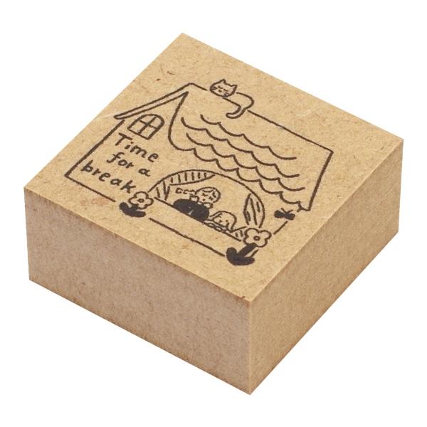 スタンプマルシェの看板ガール、マールちゃんのメッセージスタンプです。「Time for a break」…休憩しましょ。おうちの中でまったりとするマールちゃんと「Time for a break」のメッセージが一緒になったスタンプ。屋根の上...