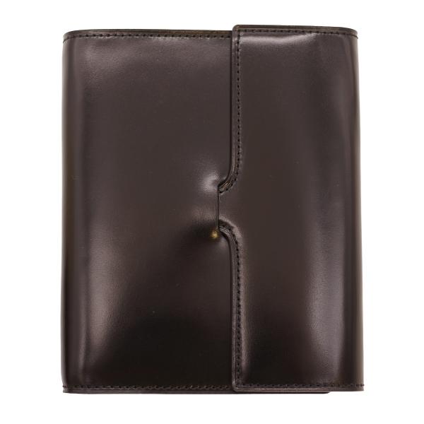 ベルトの先端が内側に隠れるシンプルな見た目が特徴の「カクシシリーズ」のミニ6サイズシステム手帳です。表側にはアニリン水性染料仕上げを施すレーデルオガワ製のコードバンを使用。内側にはイタリア・ヴィルジリオ社製のスクラッチ加工が特徴の植物タンニ...