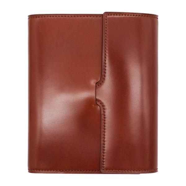 ベルトの先端が内側に隠れるシンプルな見た目が特徴の「カクシシリーズ」のミニ6サイズシステム手帳です。表側にはアニリン水性染料仕上げを施すレーデルオガワ製のコードバンを使用。内側にはイタリア・ヴィルジリオ社製のスクラッチ加工が特徴の植物タンニ...