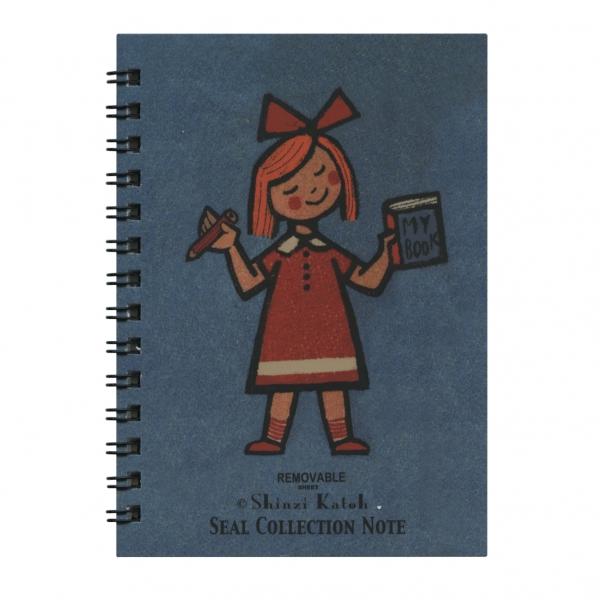 お気に入りのシールやマスキングテープをコレクション。雑貨デザイナー×絵本作家Shinzi Katohデザインのシール帳です。シール台紙に特殊な加工がしてありお気に入りのシールを貼って剥がして持ち歩くことが可能です。全ページ5ミリ間隔でドット...