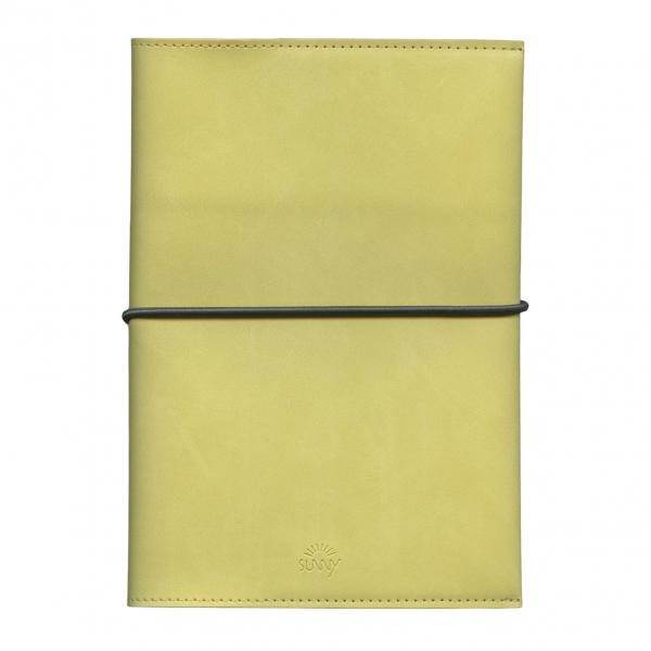 「晴れの一年を作る」SUNNY手帳の4月始まりです。手帳用紙はトモエリバーSを採用。発売以来大人気のカバーが、手ざわりはそのままに新鮮なカラーリングで登場です。自由に使えるフォーマットもポイント。時間軸がないバーチカルなので、予定整理やTo...