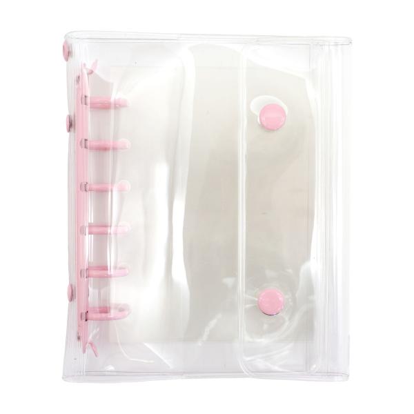 透明PVCカバーを採用したクリアシール帳です。シールを美しく保管できるコンパクトな整理アイテムで推し活やデコ活にぴったりです。見開きで探しやすく持ち運びにも便利。シール用リフィルが10枚付属しているのですぐに使用できます。背表紙にはストラッ...