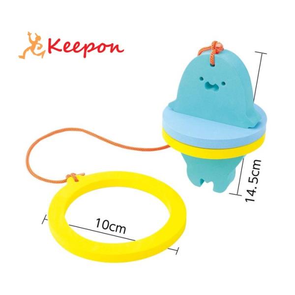 やわらか素材のスキップ！キュートなあざらしをぐるぐる回そう！サイズ/あざらし：90×145×厚み20mm、ひも：約760mm材質/EVA、ナイロン