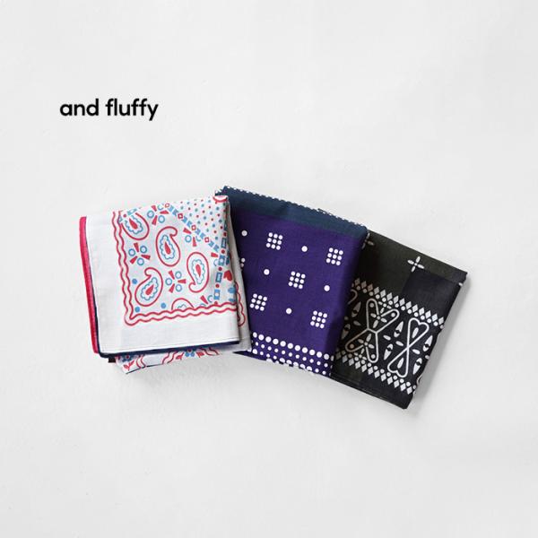 redad (レダッド)BANDANAバンダナredad and fluffyよりBANDANAです。オリジナルコンパス生地を使用したバンダナです。時間をかけて丁寧に織られることで、洗うたびに柔らかくなり、使い込むほどに風合いが増していくの...