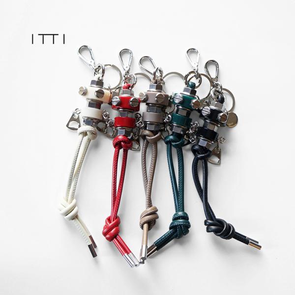 ITTI(イッチ)CRISTY ROBOT KNOT CHARM / STCOWクリスティロボットノットチャームITTIより CRISTY ROBOT KNOT CHARM / STCOWです。調色から磨き上げ、穴開けまで、すべての工程を手...