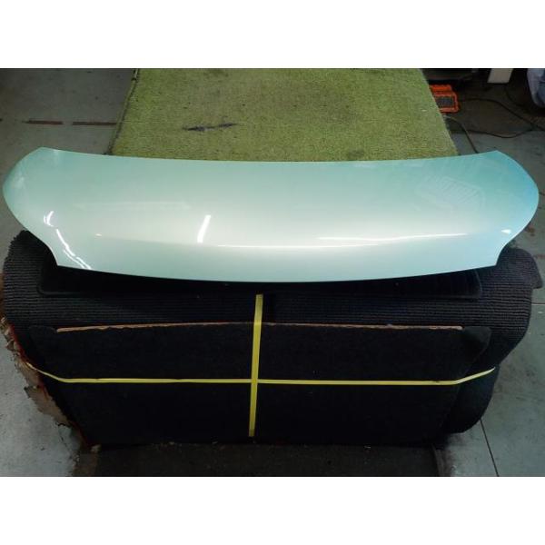 部品管理番号：251210000310500メーカー純正品番：57300-81M00部品名：ボンネットフードメーカー代替品番：57300-81M01部品区分：リサイクル品管理品番：D-2-2A部品カラー：緑車名：スペーシア車両タイプ名：5ド...