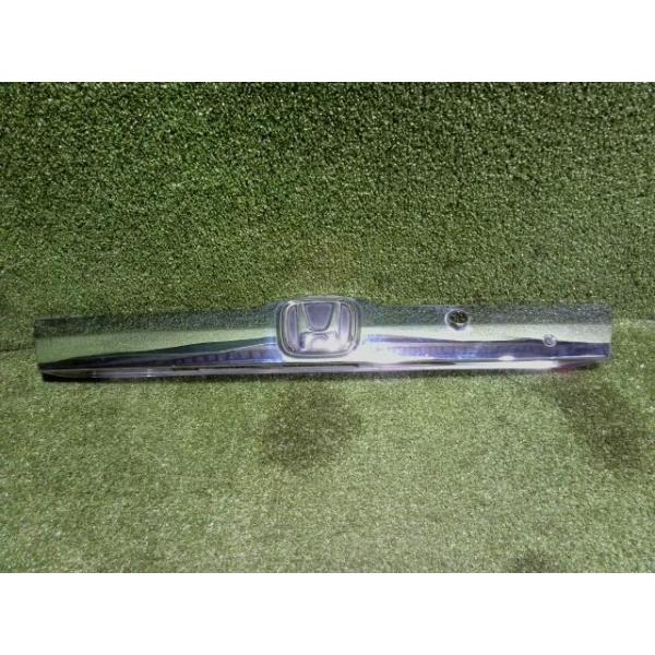 **** 商品説明を必ずご確認ください ****部品管理番号：240409000615200部品名：Rフィニッシャーパネル部品区分：リサイクル品車名：フィット車両タイプ名：5ドアハッチバック通称型式：GP1認定型式：DAA-GP1年式：20...