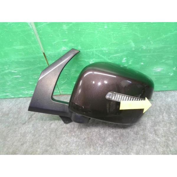 **** 商品説明を必ずご確認ください ****部品管理番号：240702000113600メーカー純正品番：84702-50M51-ZSF部品名：左サイドミラー部品メーカー品番：50M5メーカー代替品番：84702-50MV3-ZSF部品...