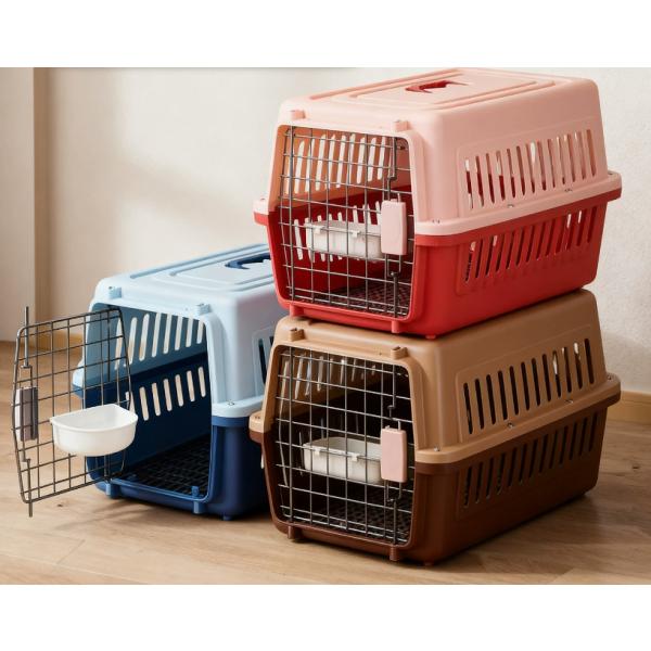 製品名：ペット航空ケース対象：猫と犬カラー：ブルー / オレンジ/ コ-ヒ-色重量：1223g58*37*37cm材質：PP 材質■注意事項※モデル画像は環境光の影響によりカラーが異なって見える場合がございます。※採寸は製造メーカー提供情報...