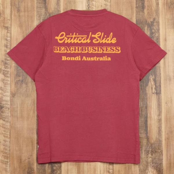 TCSS ティーシーエスエスBusiness Tee半袖 メンズ Tシャツ深みのあるレッドが特徴のメンズ半袖Tシャツです。綿100％の柔らかな素材感で肌触りがよく、ガーメントダイ加工、2回ウォッシュ加工により風合いのある色味に仕上がっていま...