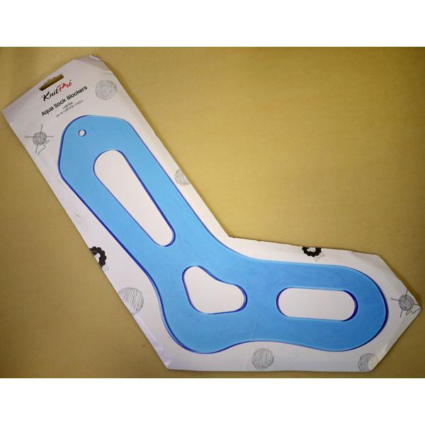 ※紙製外袋が輸送時によれやしわになってしまっていますLサイズサイズ 大 26cm〜（ EUサイズ41以上 ）製品の特徴 濡れたソックスを元の形とサイズに乾かし、型取りするのに最適です新色のアクアカラー３種類のサイズがあります サイズ 小 2...