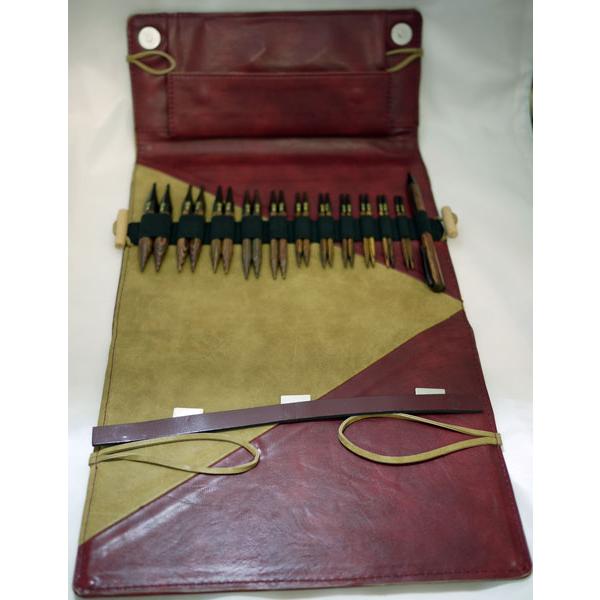 注文個数によりお届け予定日が変更になる場合があります。☆通常在庫品です在庫無しになって居なければ翌営業日発送予定ですニットプロのgingerの40cm、50cmの短い輪針のデラックスセットginger付け替え式輪針針先：3.5,4,4.5,...