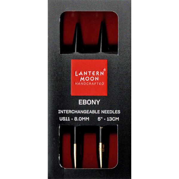 ランタンムーンの付け替え式輪針針先針先に黒檀を使用し、ジョイント金属部分には２４金メッキが施された最高級編み針です別売のケーブルを使って輪針はもちろん両方にケーブルをつけてエンドキャップをつければ２本針としても使用できます針の長さは107m...