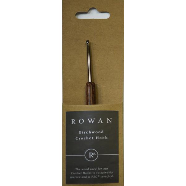 ROWAN (ローワン)は1978年にイギリス、ヨークシャー州で創業したプレミアム手編み糸ブランドです。ローワンという名前は英国の繊維産業の伝統と深く結びついているヨークシャーのホルム川のほとりに立ち並ぶ美しい低木、ナナカマドからインスピレ...