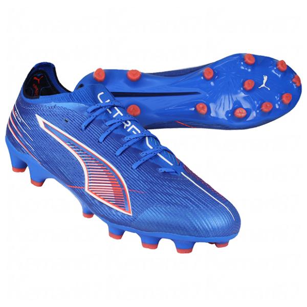 プーマ、大人/メンズ用サッカースパイク。アンテイムドパック(UNTAMED PACK)。異次元のスピードでゲームを支配するスピードブーツ、アルティメットモデルスパイク。最速を追求し開発された独自素材を使用したエンジニアードメッシュアッパーに...