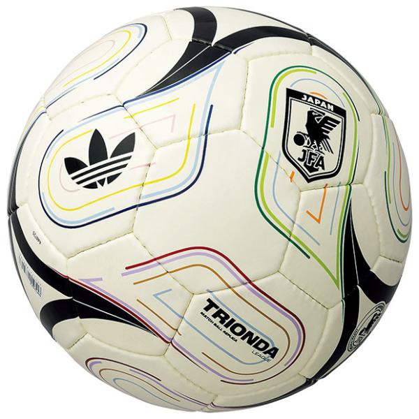 アディダス、サッカーボール5号球。「2026 FIFAワールドカップ(FIFA World Cup 26)」で使用される公式試合球のレプリカ、代表チームジャージー連動カラーモデル。開催国であるアメリカ・カナダ・メキシコの3か国を表現した「T...