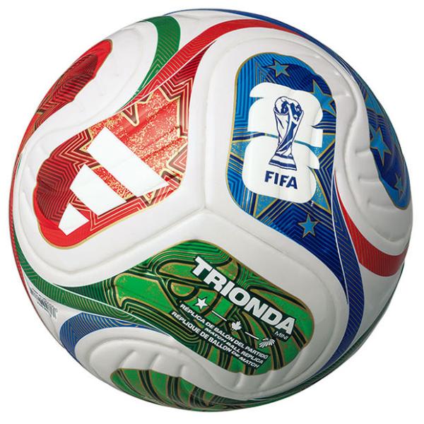 アディダス、サッカーボール1号球。「2026 FIFAワールドカップ(FIFA World Cup 26)」で使用される公式試合球のレプリカミニモデル。開催国であるアメリカ・カナダ・メキシコの3か国を表現した「TRI」と、スペイン語で「波」...