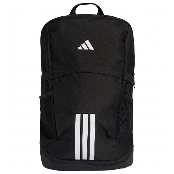 アディダス、大人/メンズ用バックパック。TIROシリーズのバックパック。トレーニングや試合への行き帰りに練習道具をスマートに持ち運び可能な、サッカー選手のためにデザインされたバックパック。プレーンウィーブ生地を使用し、優れた耐久性と洗練され...