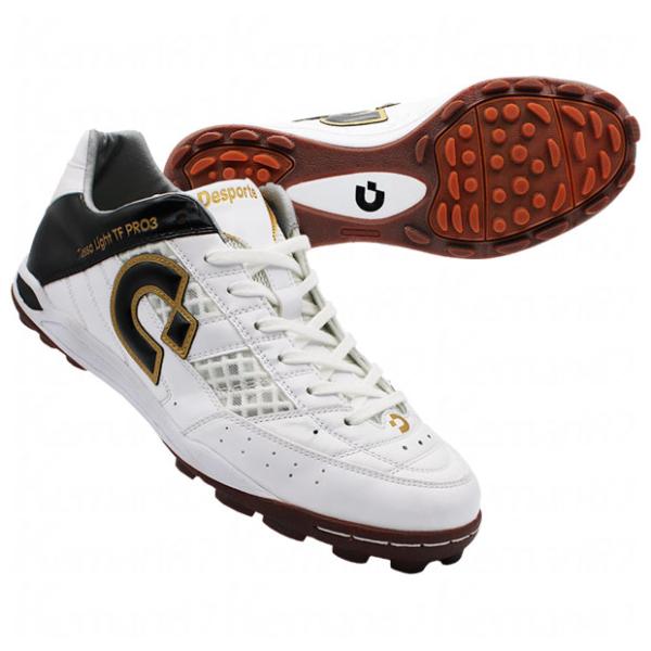 デスポルチ、大人/メンズ用フットサルシューズ。足裏感と衝撃吸収を高次元のバランスで実現した、プロフェッショナルターフモデル。履き口とベロ裏にフィット感のあるニット素材を、中底全面に最新のポリマーテクノロジーを生かして開発された高発泡シリコー...