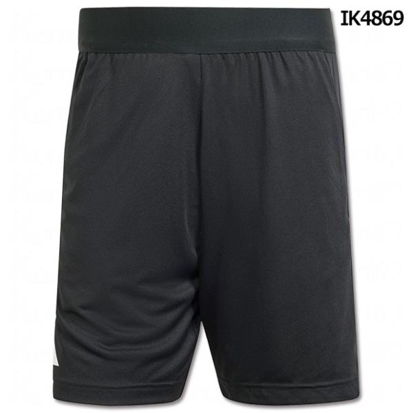 アディダス、大人/メンズ用レフリーショーツ。定番のレフェリー用ウェアー。総ゴム仕様のウエストにドローストリングを内蔵。使い勝手の良いデュアルバックポケットとコインポケットを採用。レギュラーフィット仕様。素材：インターロック品質：ポリエステル...