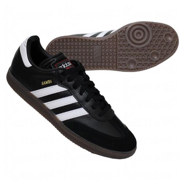 アディダス、大人/メンズ用フットサルシューズ。数十年にわたる長い歴史を誇るアディダスの名作・サンバ。ソフトなレザーアッパーが快適な履き心地を実現。耐摩耗性を高めるために配置されたスエードのオーバーレイがアクセント。床をしっかりグリップし、狭...