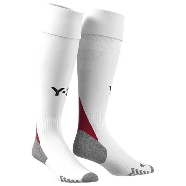 アディダス サッカー日本代表、2024年シーズンモデル、アウェイ用レプリカストッキング。日本代表ファンのための応援・観戦に最適なサポーター向けユニホーム。日本代表のダイナミックなプレーと、サポーターの熱き情熱を象徴するかのような、うねりを上...