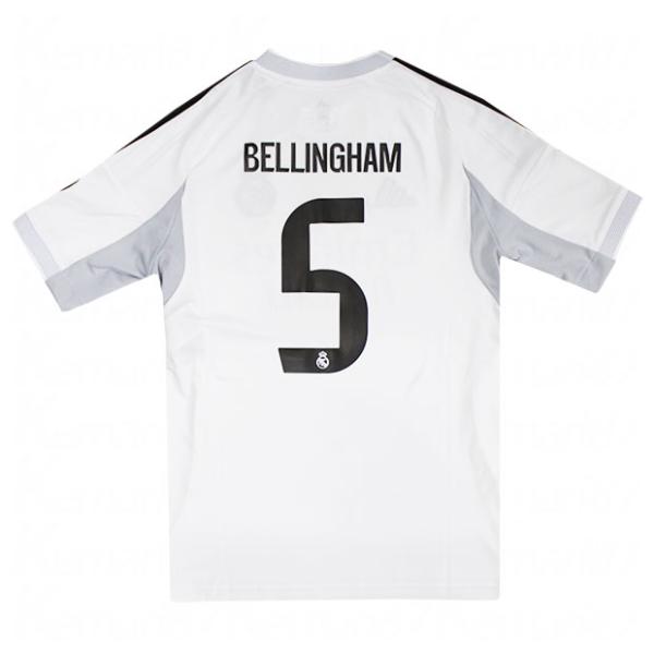 スペイン・リーガエスパニョーラの名門、レアルマドリード、2025-2026年シーズンモデル、ホーム用レプリカユニフォーム。選手着用ユニフォームのレプリカモデル。チームの礎であるベルナベウスタジアムの改築工事を記念し、数々の栄光を築いてきた過...