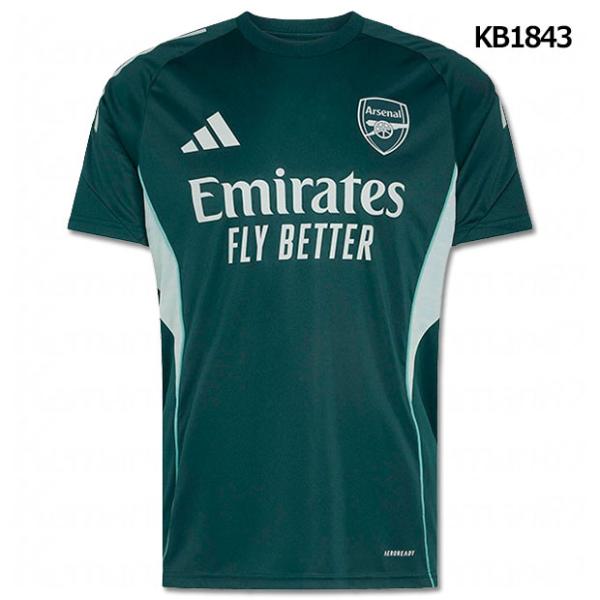 イングランド・プレミアリーグ、アーセナル、大人/メンズ用トレーニングシャツ。選手がトレーニング時に着用するプラクティスシャツ。優れた吸湿性を発揮するAEROREADYテクノロジーにより、快適な着心地を実現。スリムフィット仕様。品質：ポリエス...